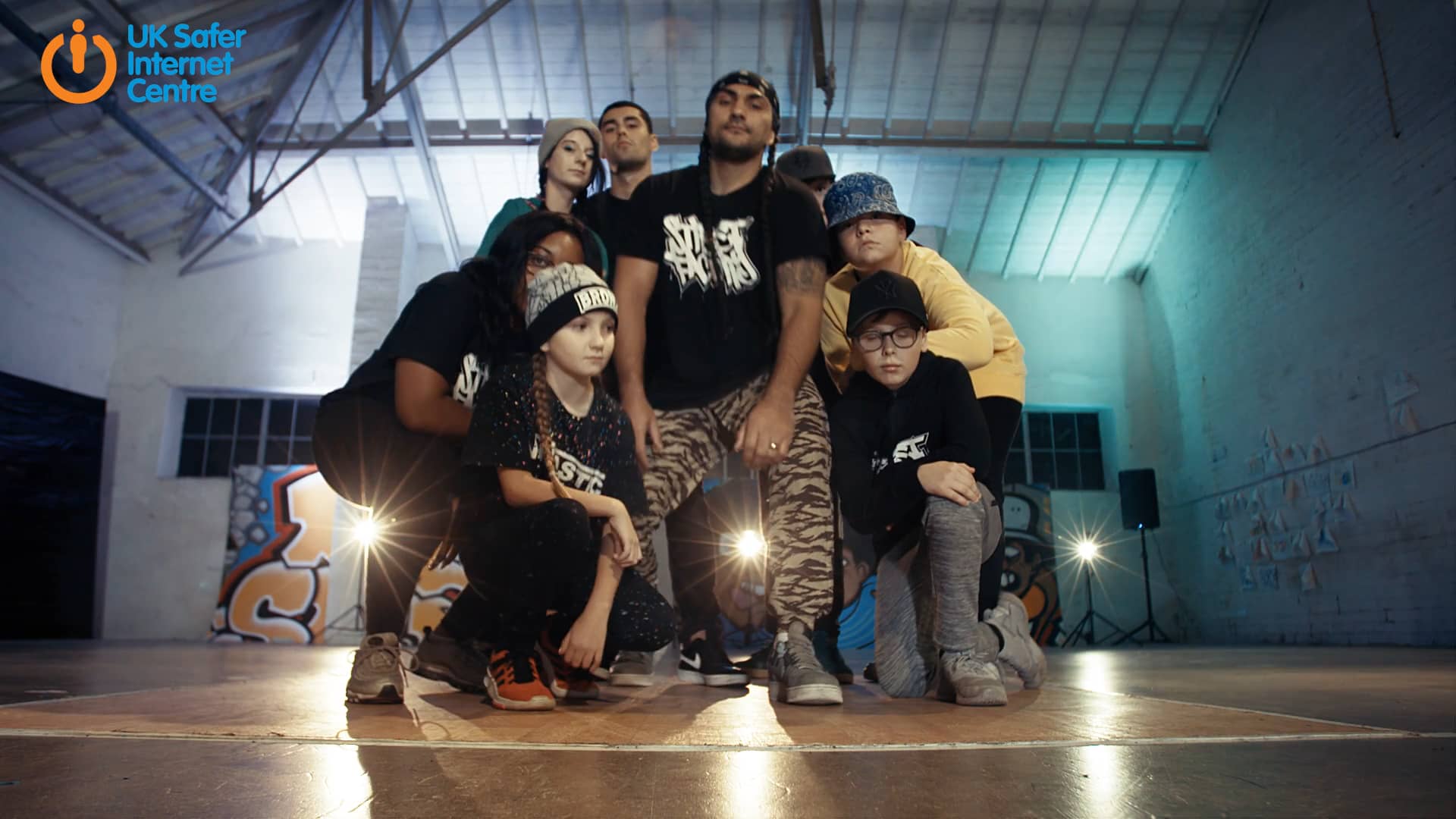 SID TV 2019: "Surf" feat. Christian Foley - film for 11-14 year olds on ...