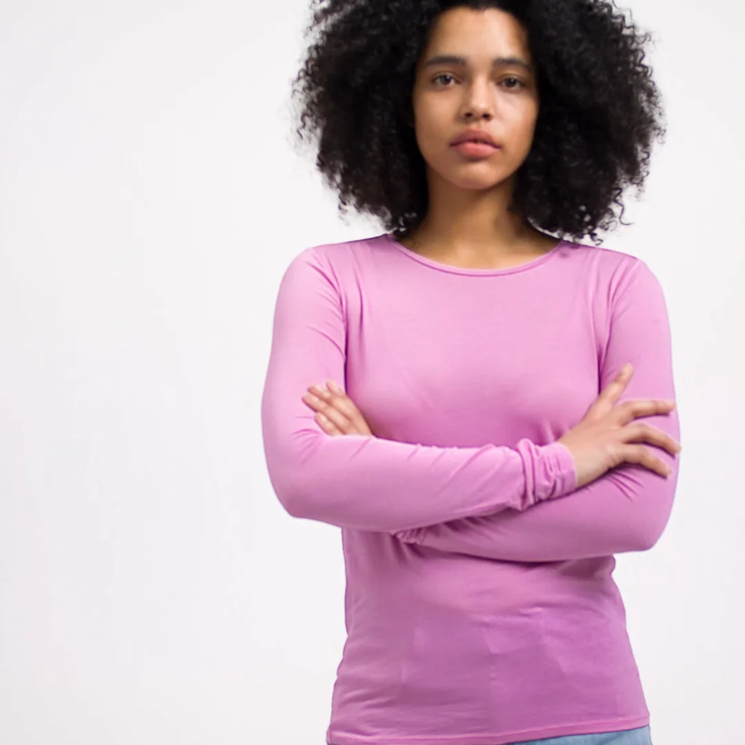 w pima stretch long sleeve- flox- Ruby on Vimeo