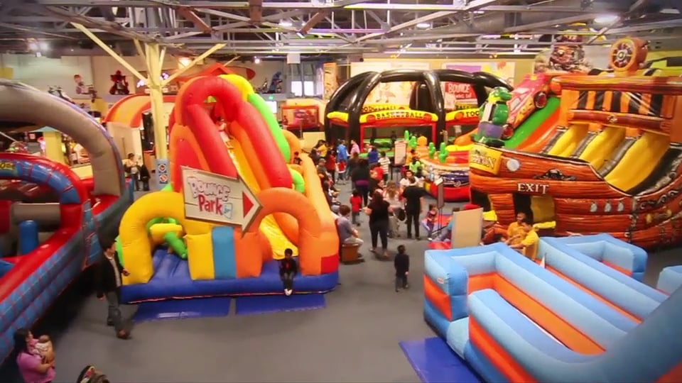 Bounce a Rama_Comm_Main.mov on Vimeo