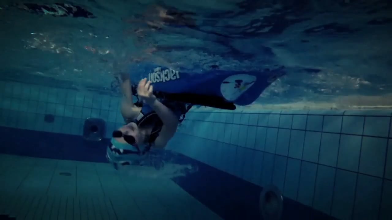 How to practice eskimo roll - roll show #1 on Vimeo