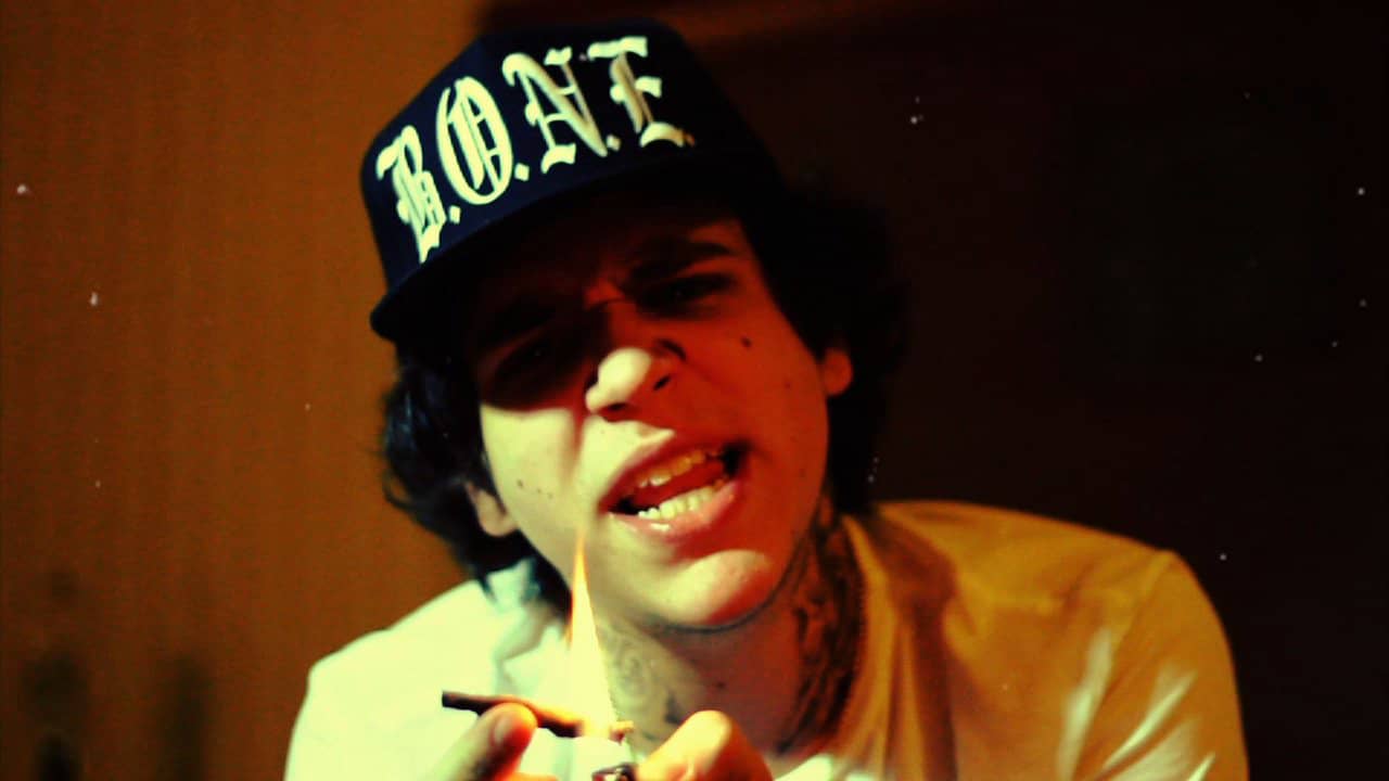 Rich Hil - Cookies And Apple Juice on Vimeo