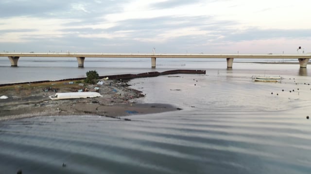 Landing Bridge - Free video on Pixabay