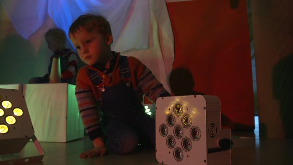 Play School 'Through the Windows' Art on Vimeo