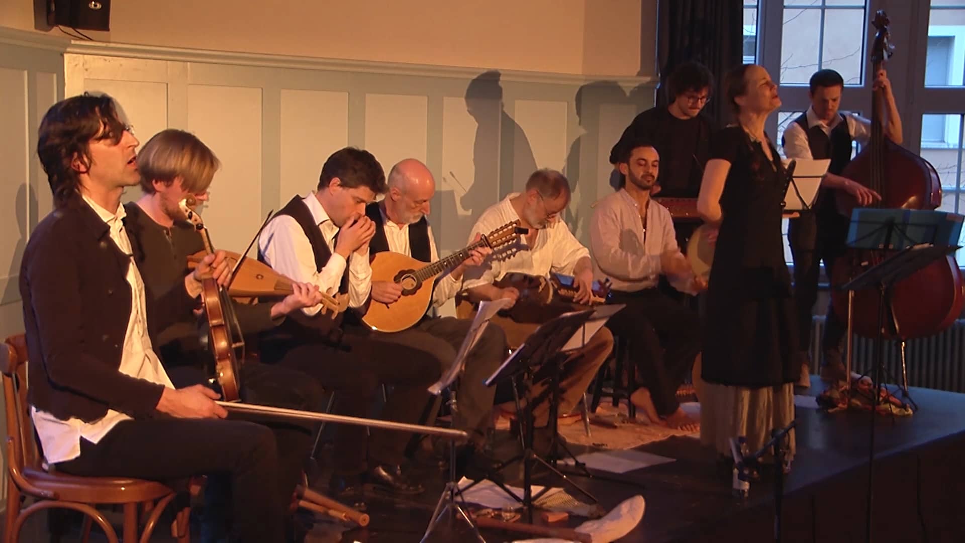 Alte Volksmusik - wie die groben paurn in hauffen schreyen on Vimeo