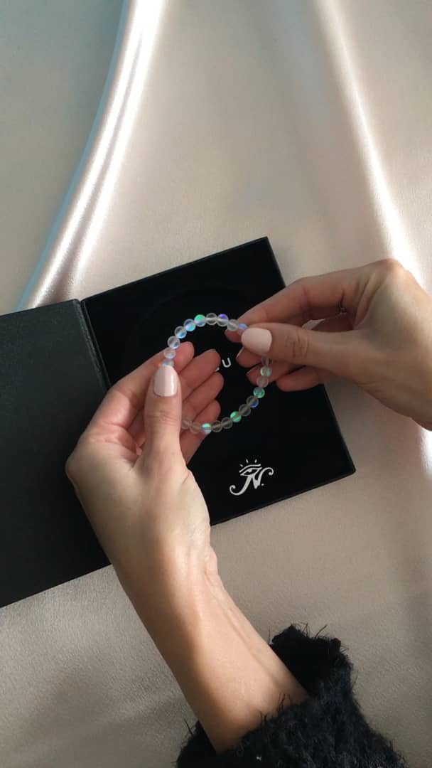 My NOGU Mermaid Glass Bracelet Unboxing on Vimeo