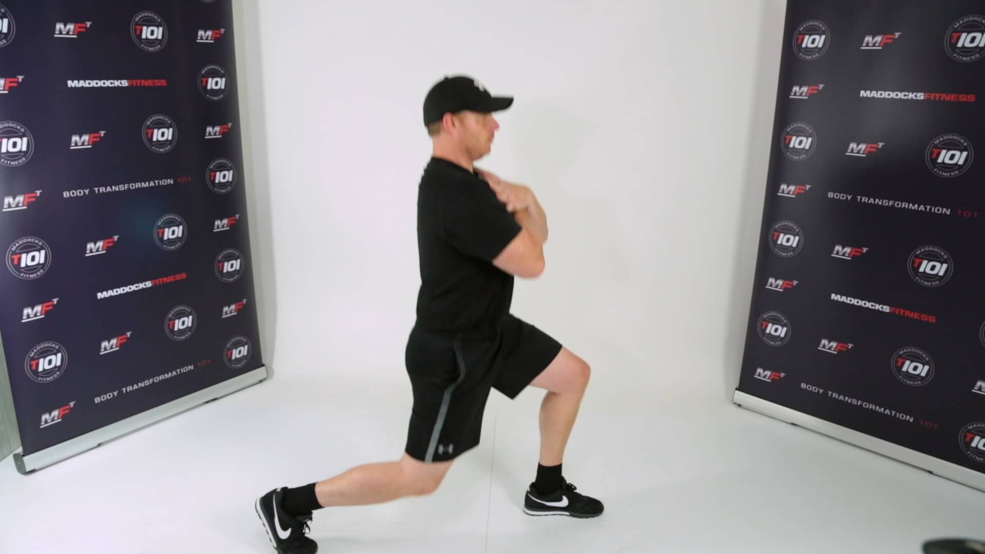 Bodyweight Static Lunge on Vimeo