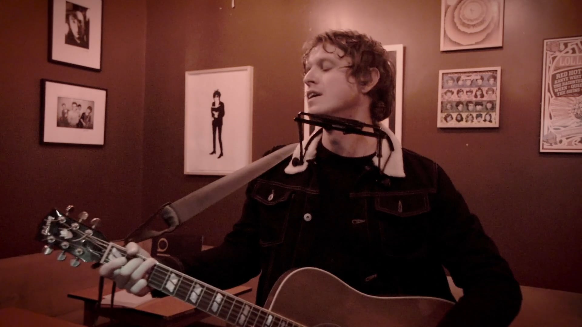 Alex Lipinski - Lonely Kid - Live at Friendly Records Bar on Vimeo