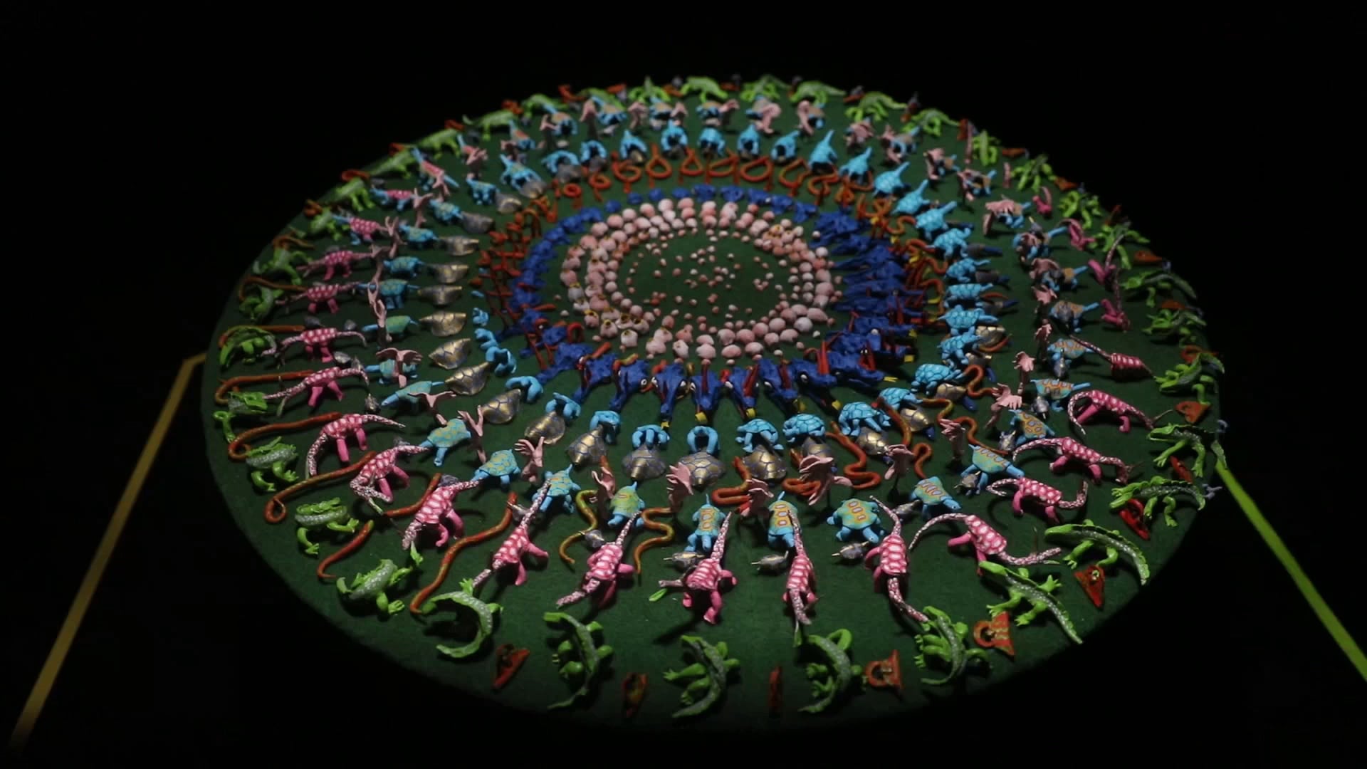 PRISME #1 Liz Rácz - La Persistence Reptilienne on Vimeo