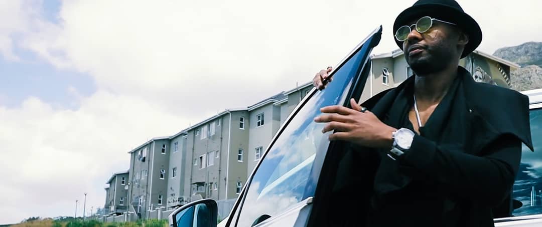 A drive through Cape Town with architect Mokena Makeka on Vimeo