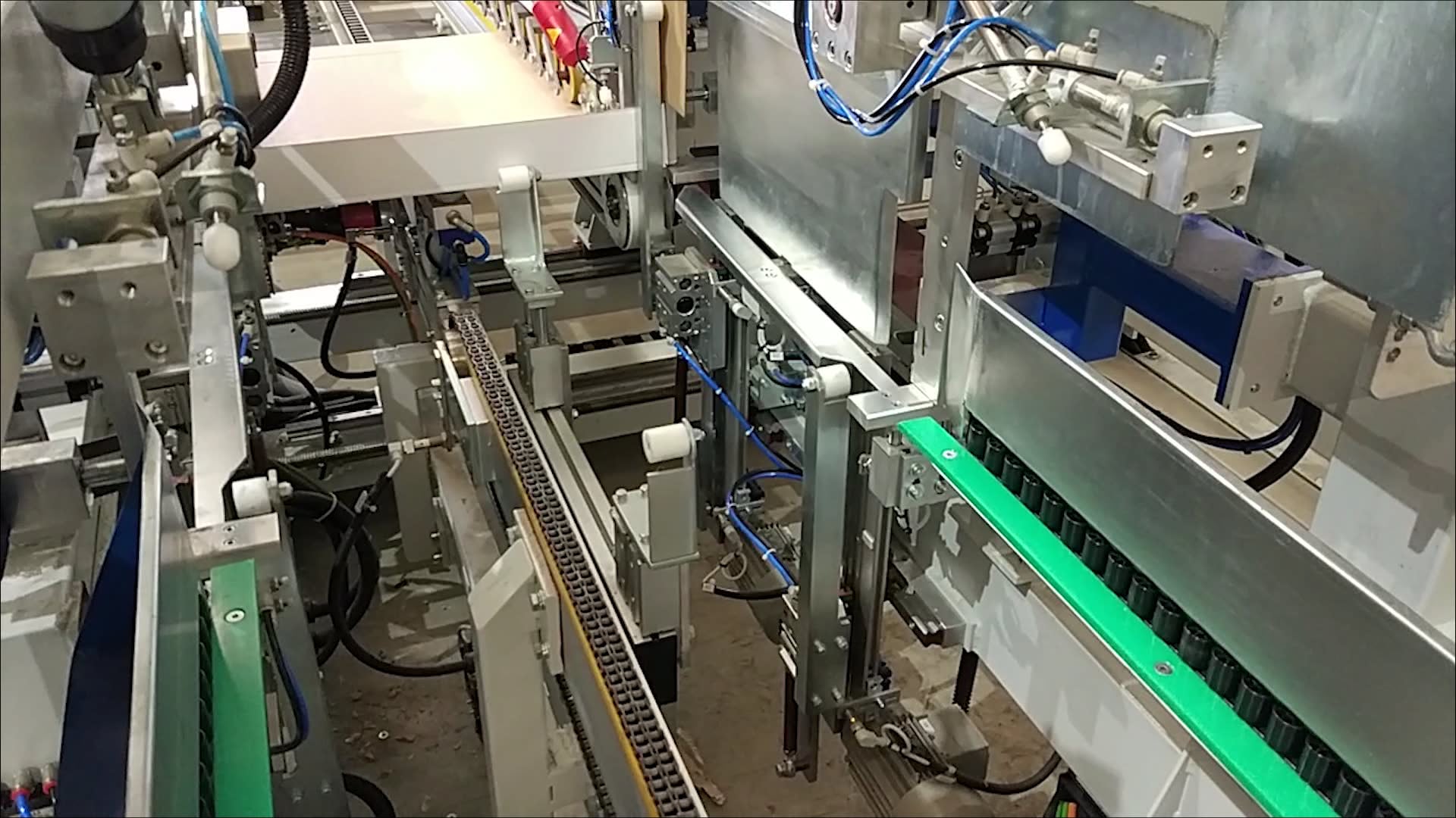 Fs410 Autom - Fefco 410 Fefco 409 - Box Forming Machine on Vimeo