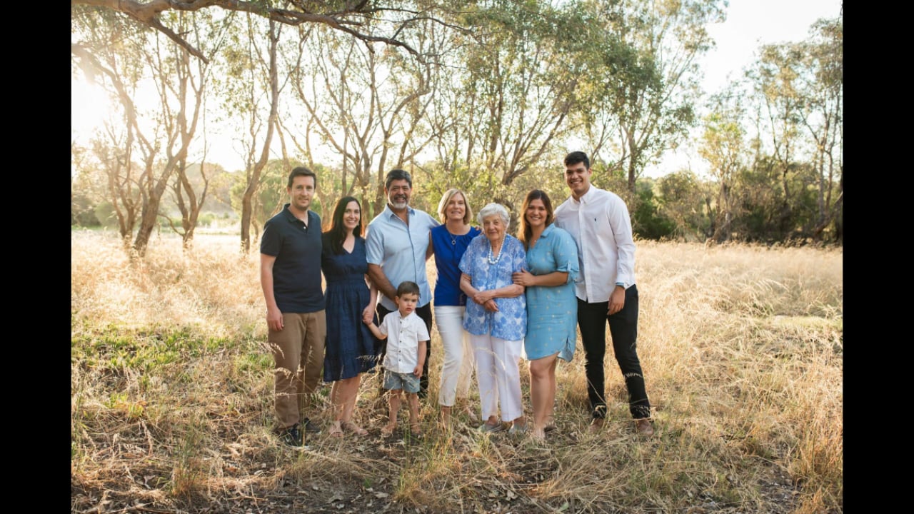 The Alarcon Extended Family - The Alarcon Extended Family on Vimeo