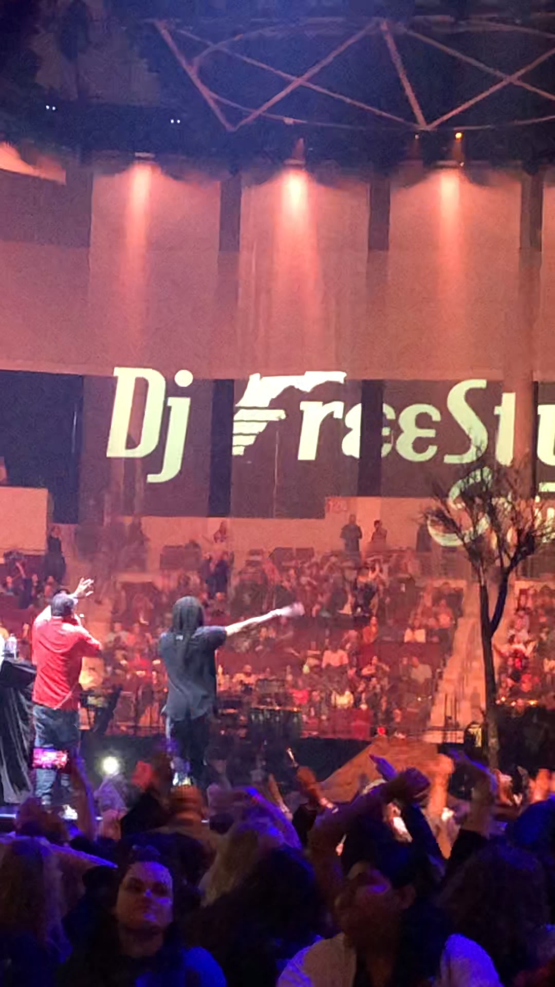 JT concert-01.MOV on Vimeo