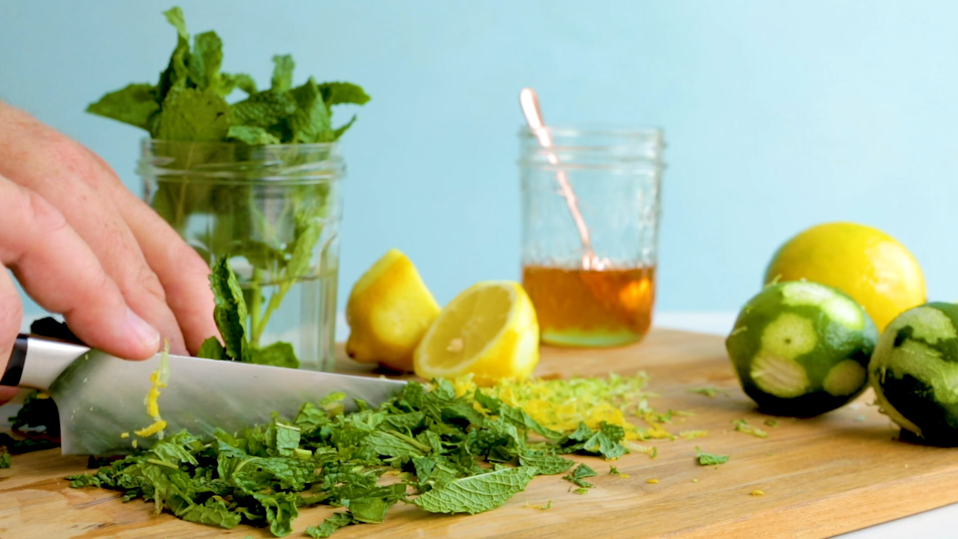 Chopping Mint Cinemagraph on Vimeo