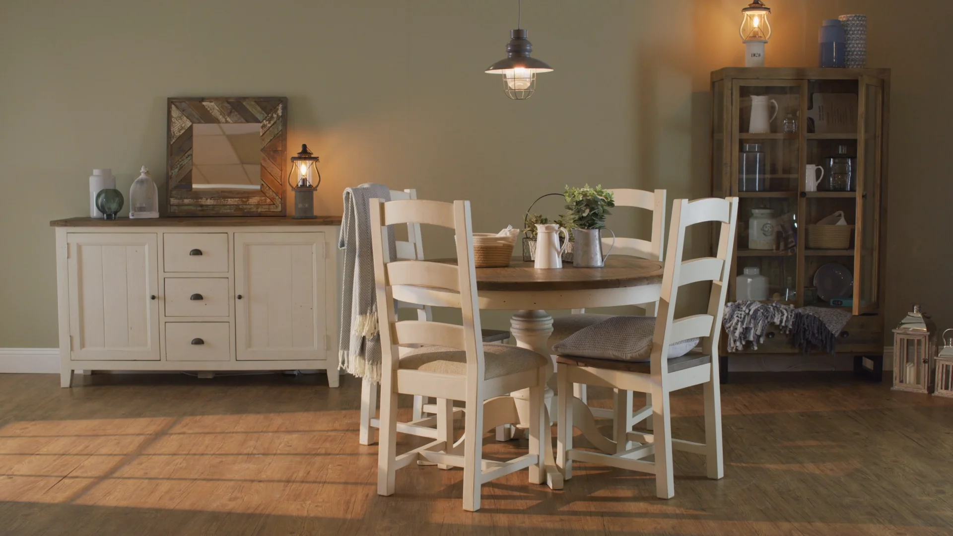 Cousins Build Ups - Cousins Furniture A Clip on Vimeo