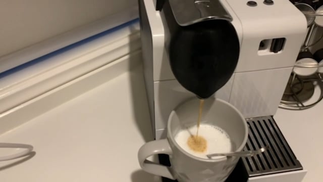 Nespresso Coffee Capsules Milk Blend Sachet on Vimeo