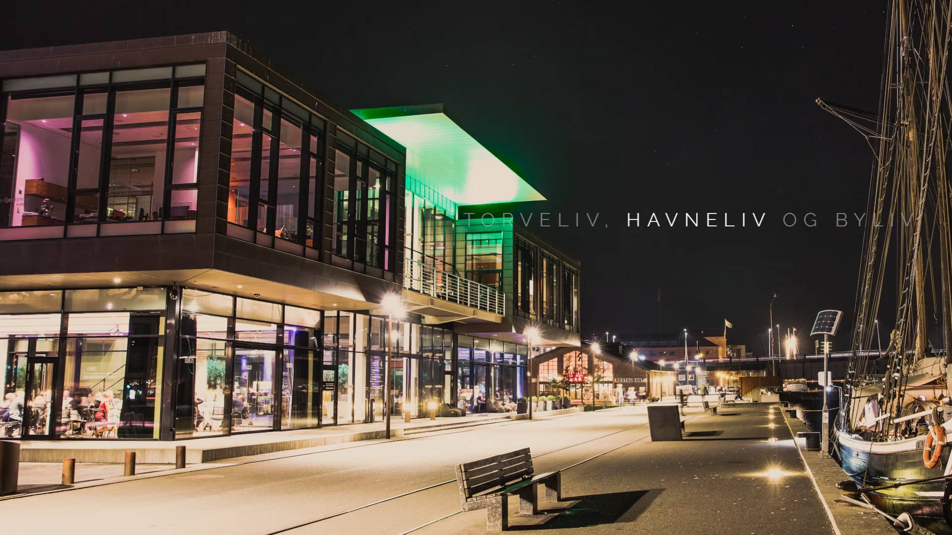 1585 V-Husene - Store Lejligheder (20 sek) v02 on Vimeo