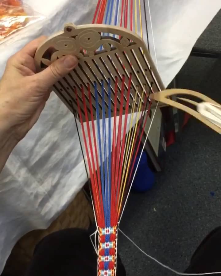 Bandweaving with a double holed heddle on Vimeo