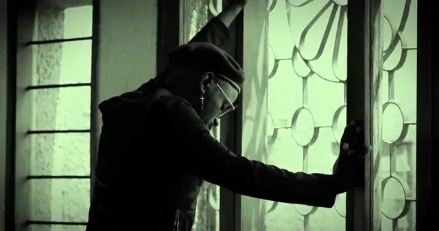 Singa By Ykee bender... Ugandan Music