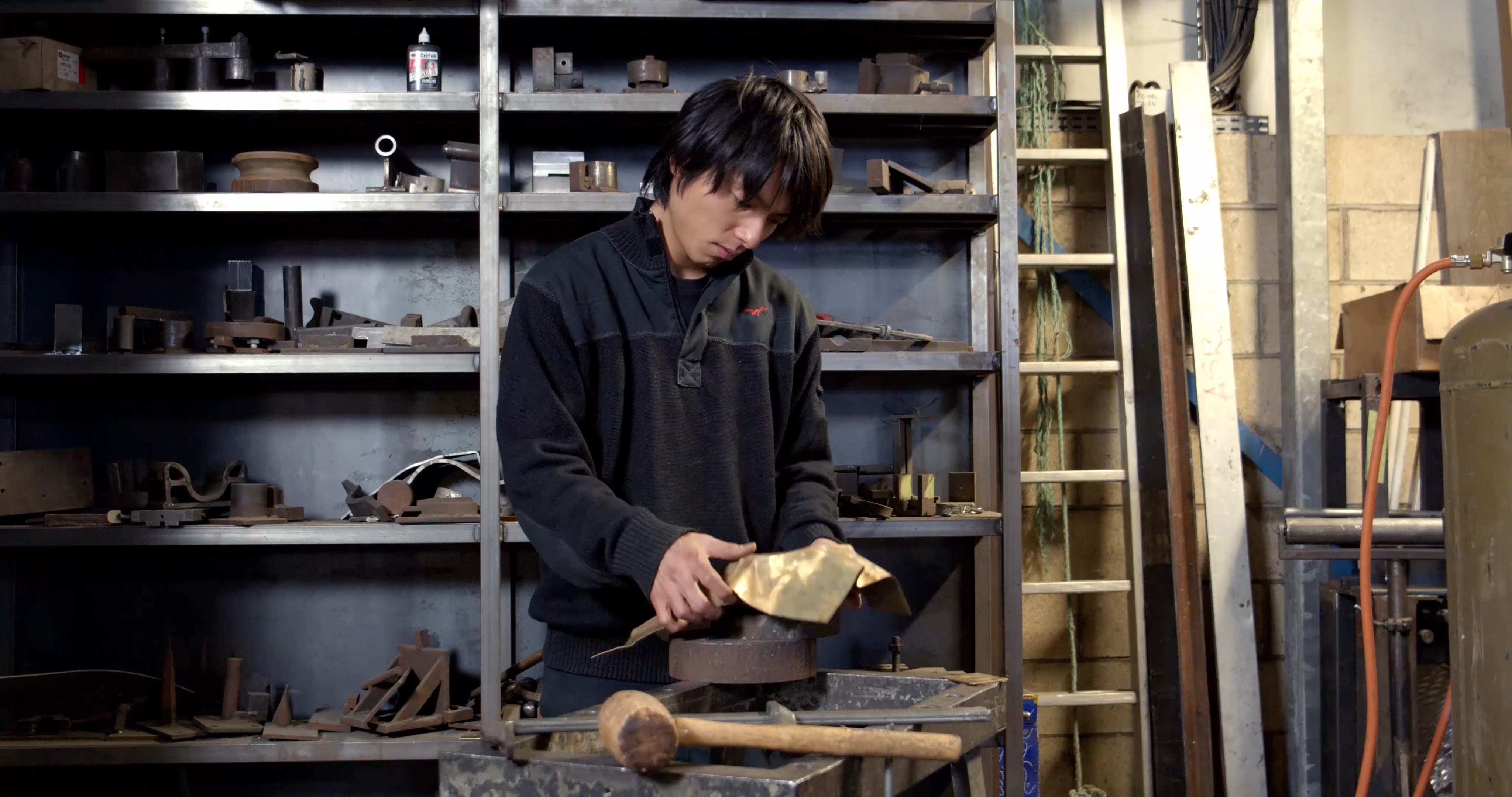 METAL ARTIST / RYO HIKOSAKA