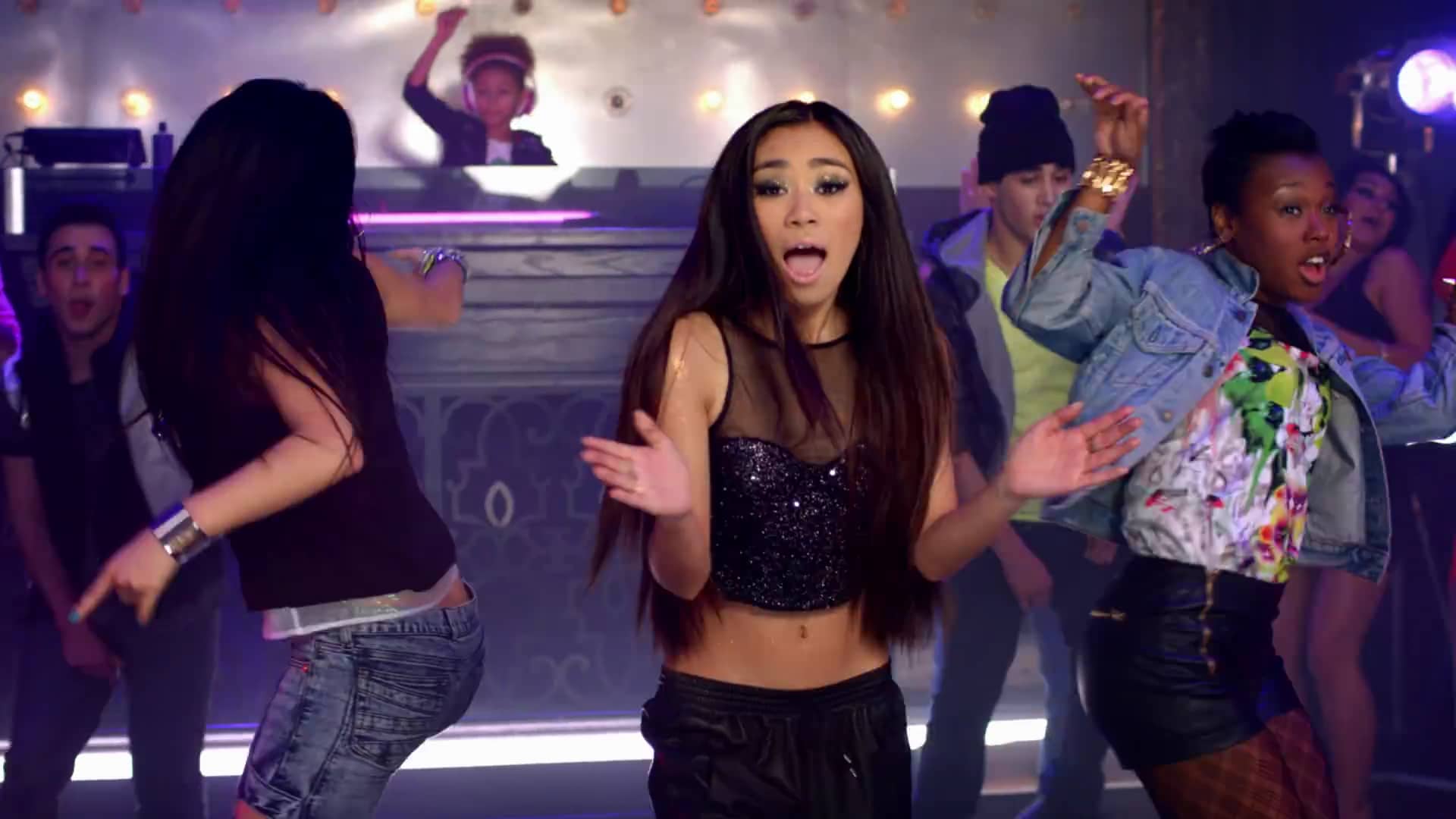 2012: Ne-Yo in Jessica Sanchez' 'Tonight' on Vimeo