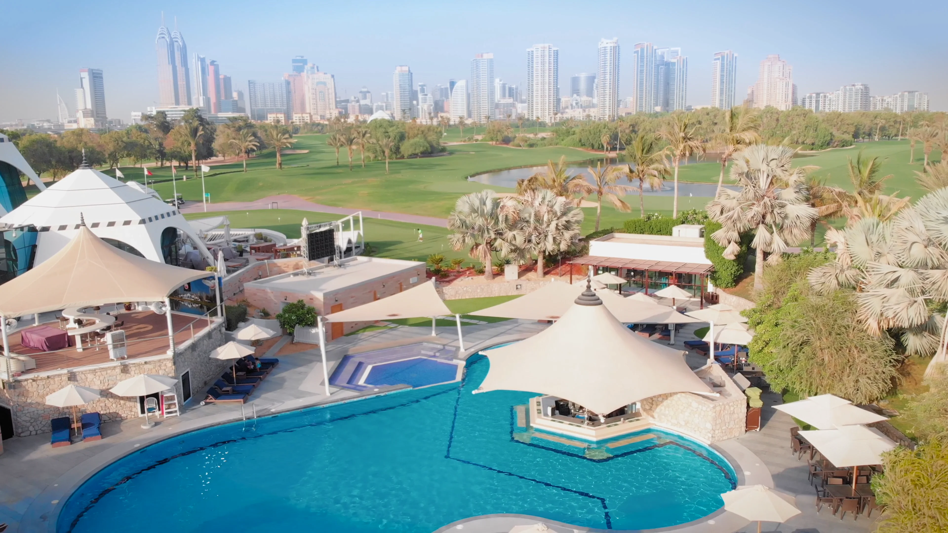 Hamilton Aquatics | Emirates Golf Club on Vimeo