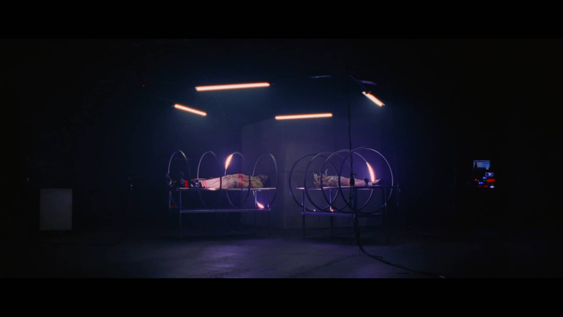 ASAP Rocky ft. FKA Twigs - FUKK SLEEP on Vimeo