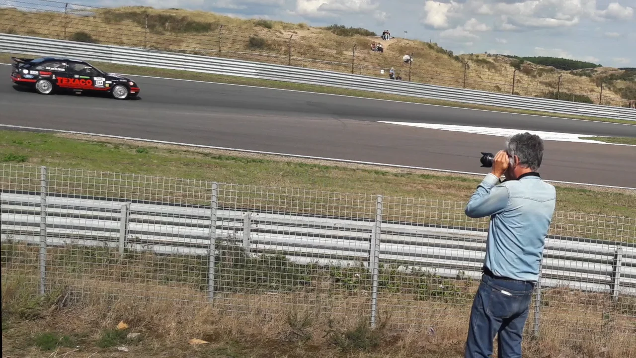 A day at the races on Vimeo