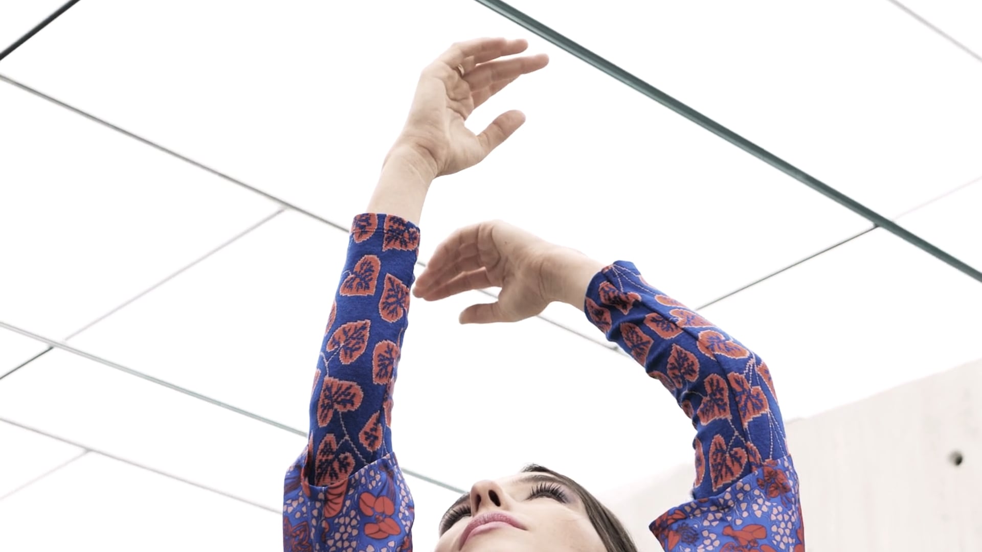 LINNEA DALE | OFFICIAL