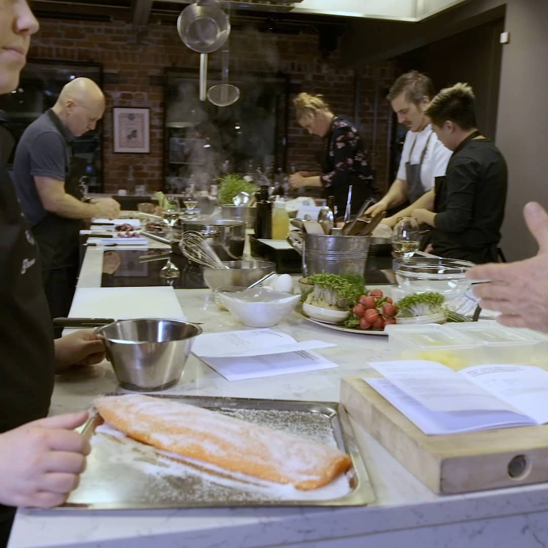 Kokkekurs på Kulinarisk Akademi on Vimeo