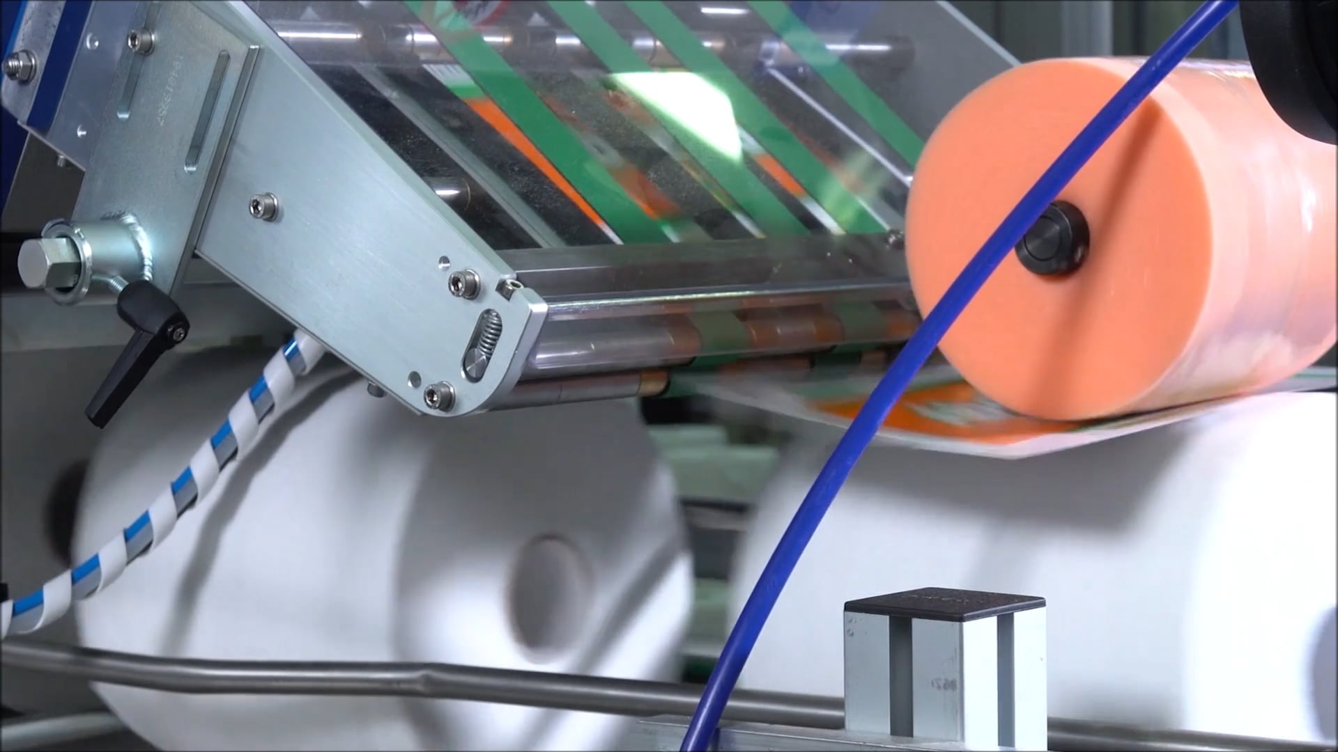 PAPER LABEL APPLICATOR on Vimeo