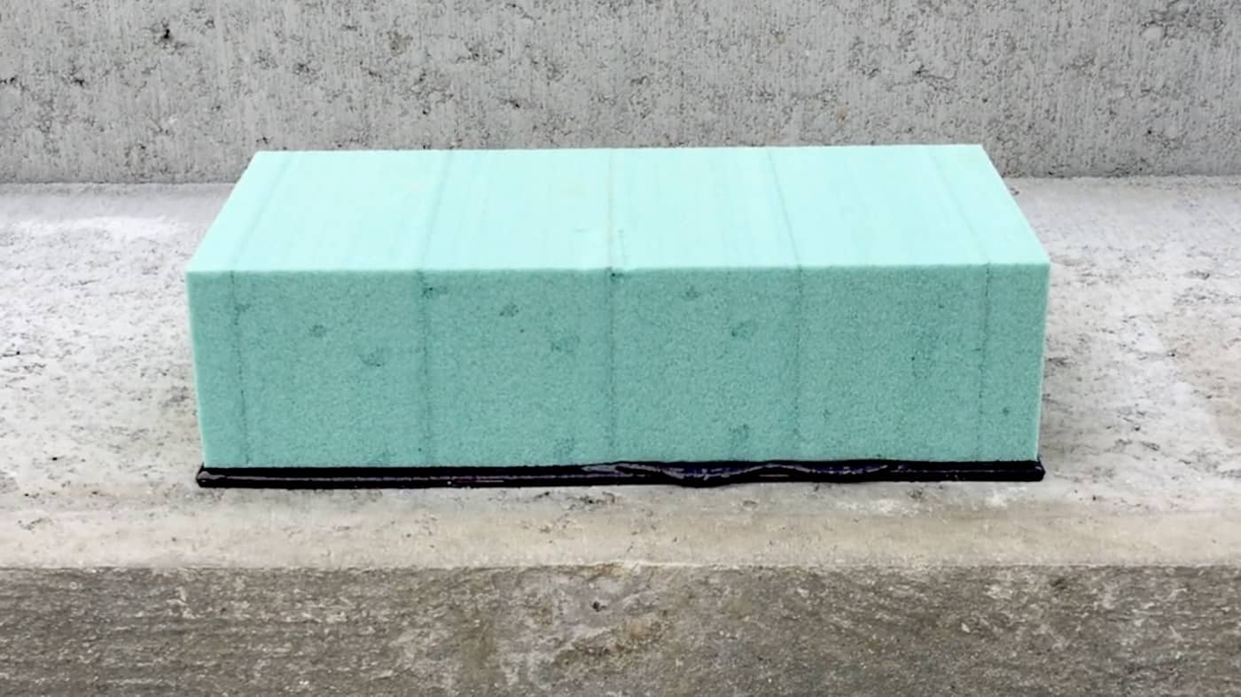 Pflüger TOB Demo-Video #2: Bitumenschweißbahn und Kerdyn™ Green FR on Vimeo