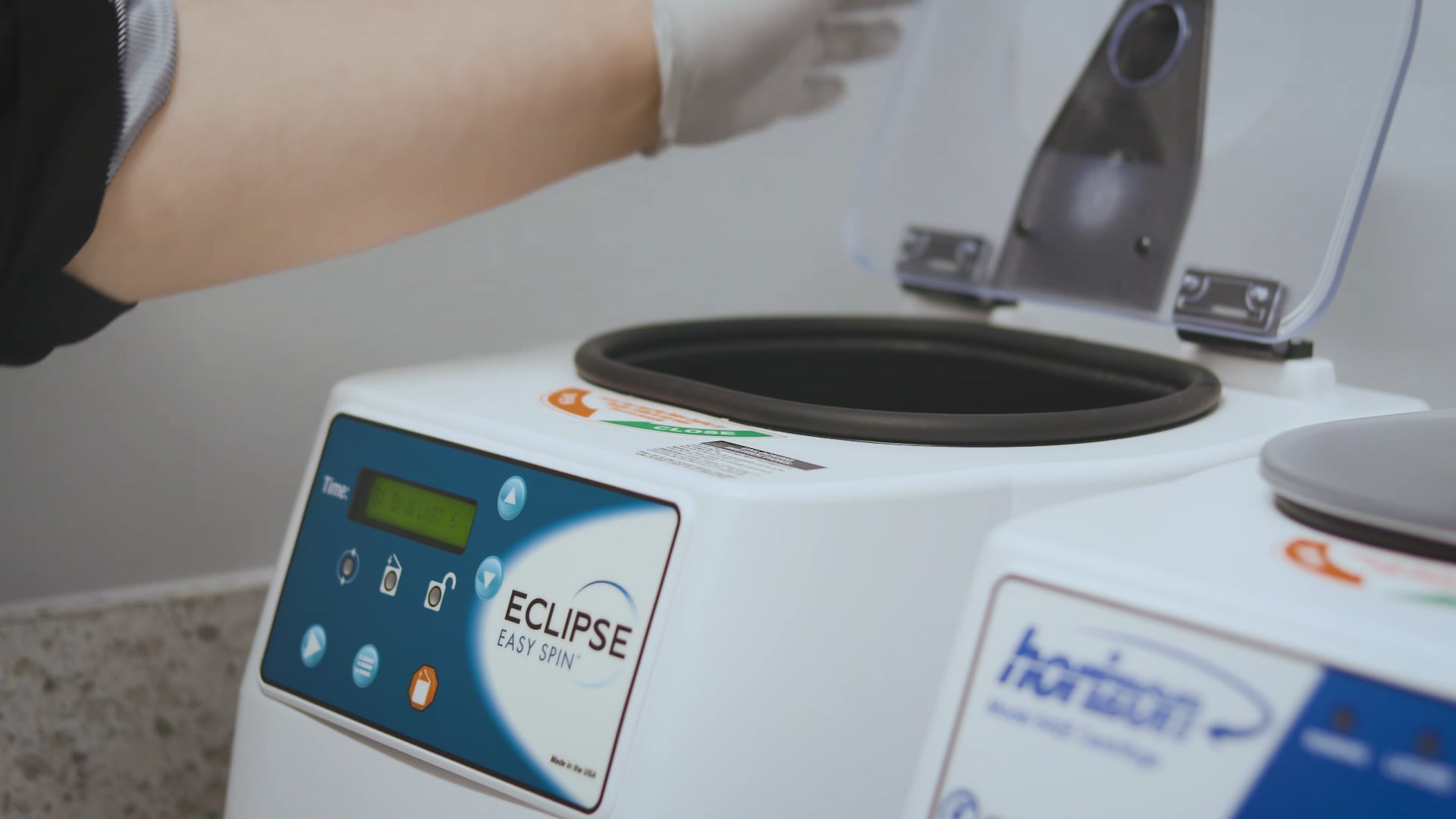 Austin Love Doctor - Vampire Wing Lift Loop on Vimeo