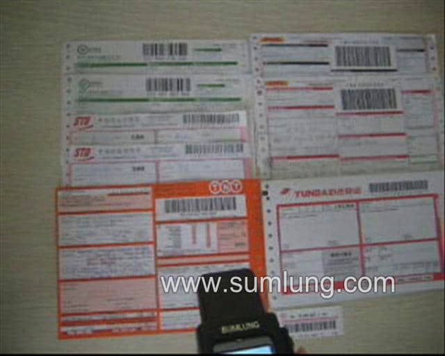 Jane Scans barcodes Tracking Number on Air Waybill of TNT DHL Airmail ...