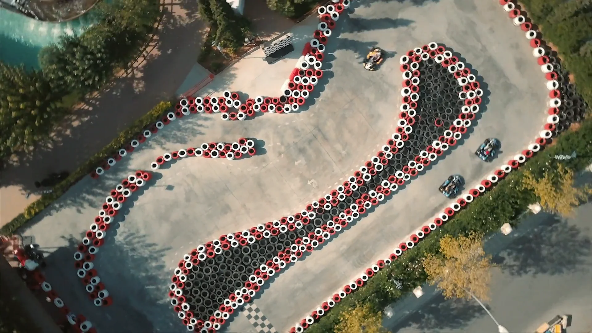 Power Karts Commercial for Allou Fun Park Athens on Vimeo