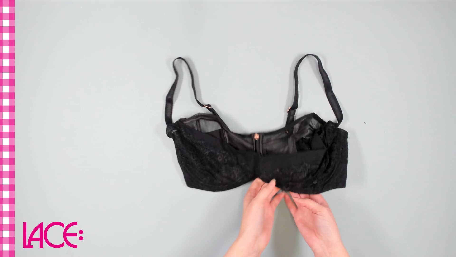 Curvy Kate - Peek A Boo - Lace Bra - Black_75G_ST4901 | Lace.eu on Vimeo