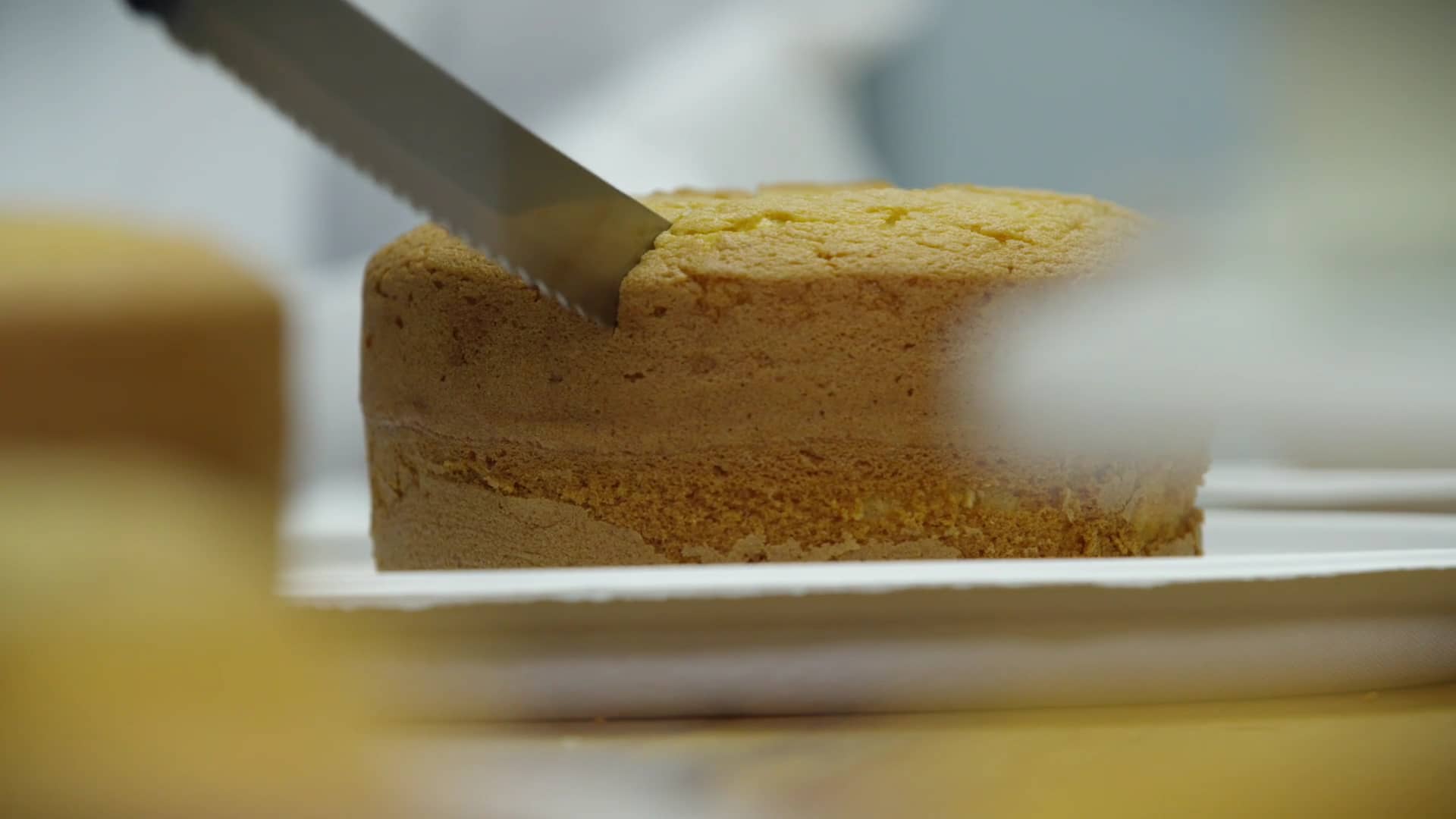 Emulsifiers & know-how put to work - cake mixes on Vimeo
