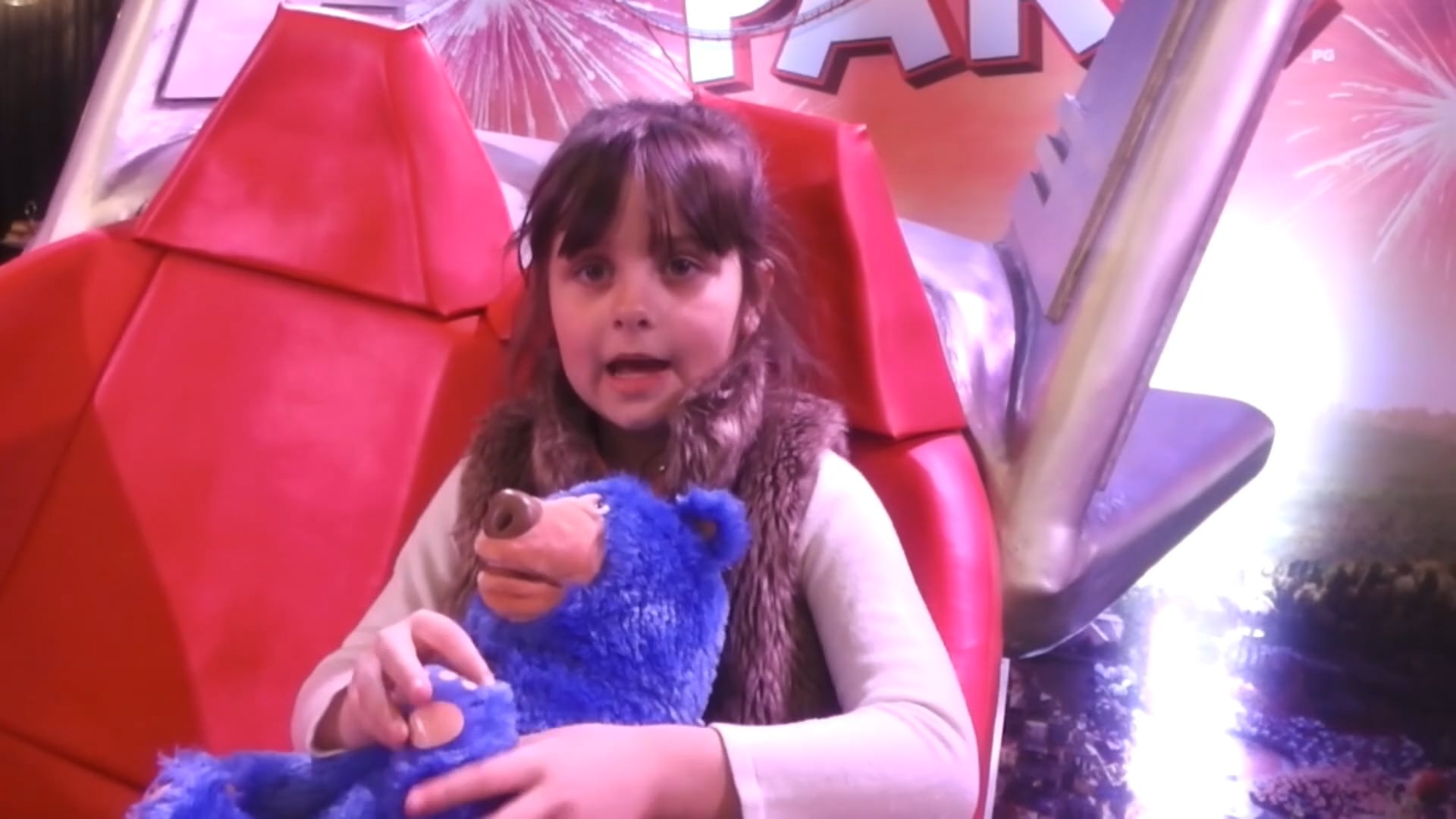 Wonder Pak Red Carpet interviews Bex on Vimeo