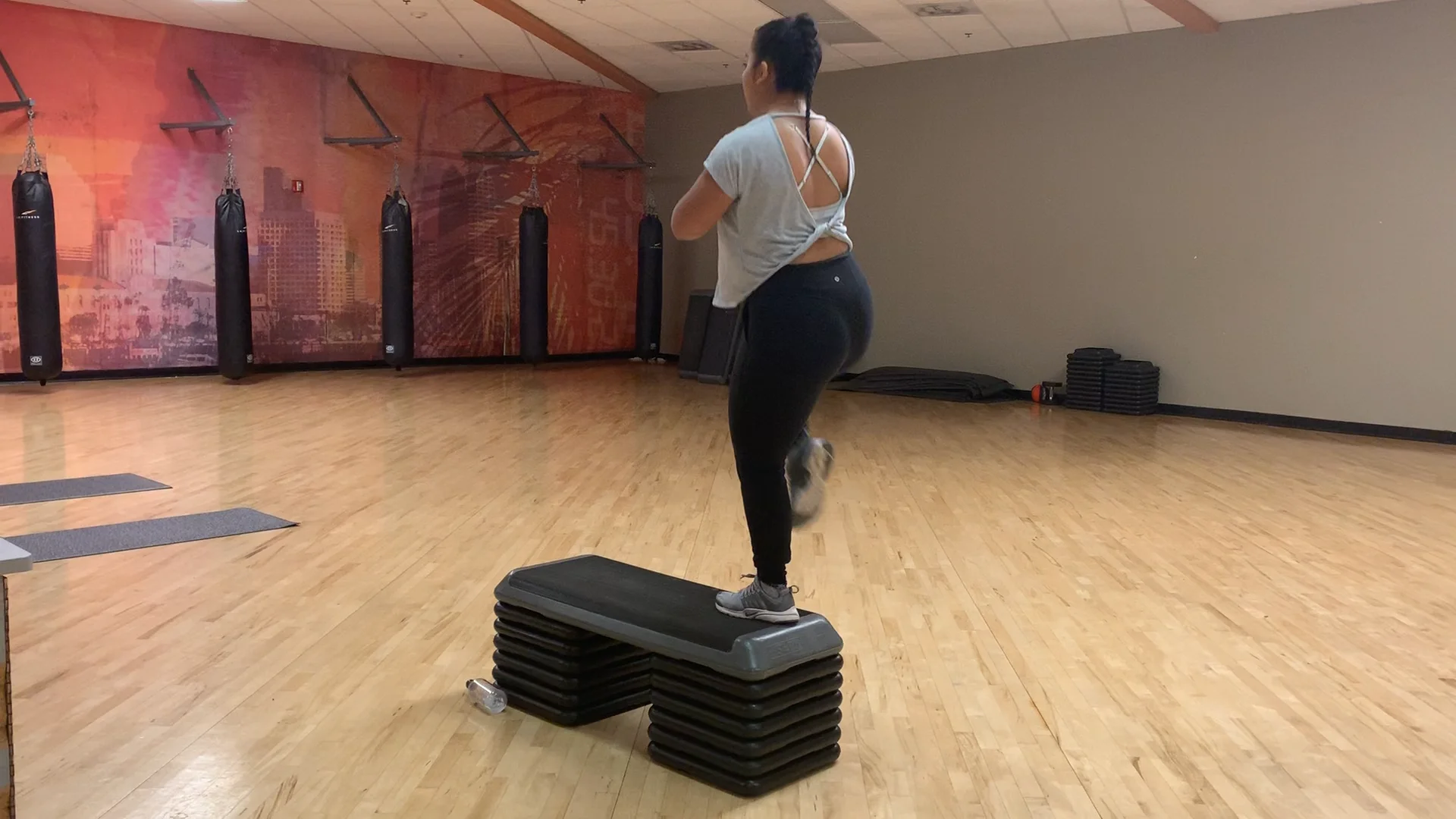 Bench Step Ups on Vimeo