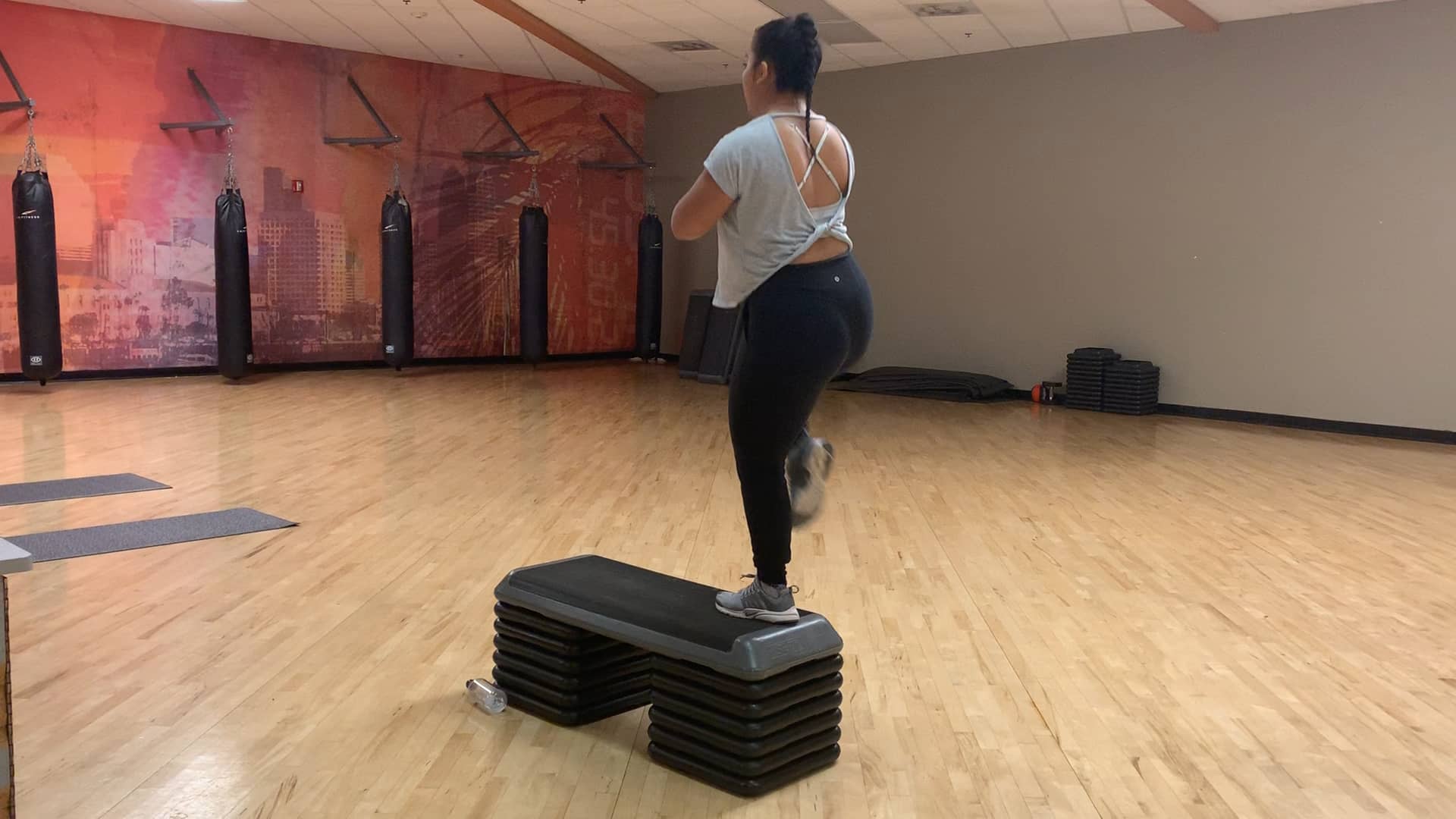 Bench Step Ups on Vimeo