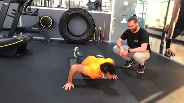 Crocodile Push Up on Vimeo