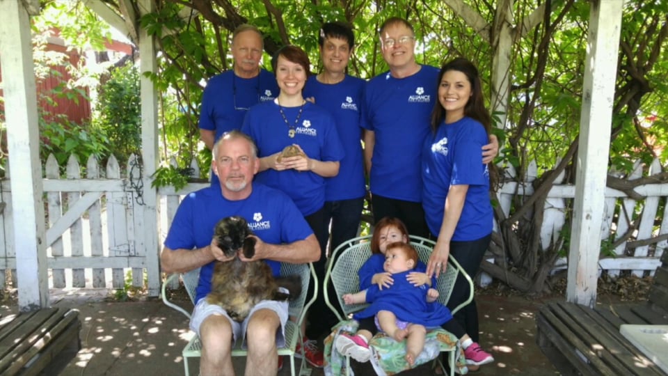 Volunteer Slideshow on Vimeo