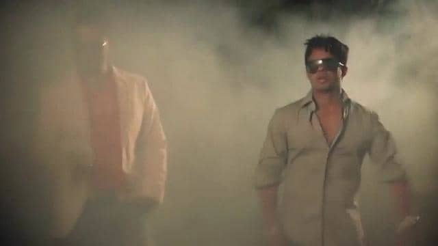 Tony Dize Ft Ken-Y - Mi Amor Es Pobre [Official Music Video] (Www ...