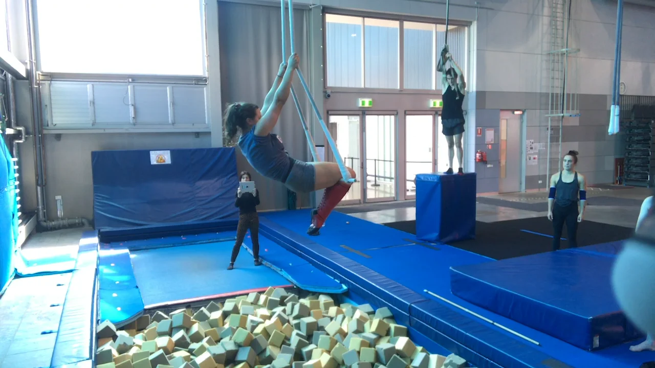 Mannie Dance Trap on Vimeo