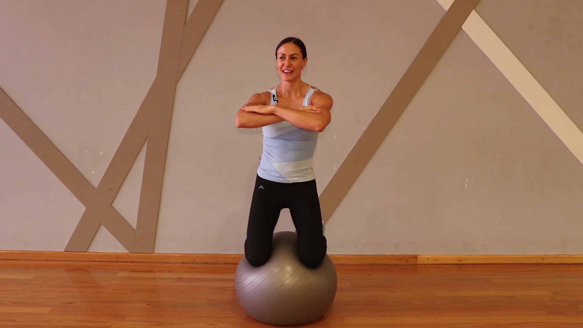 60 Kneeling Trunk rotation on Vimeo