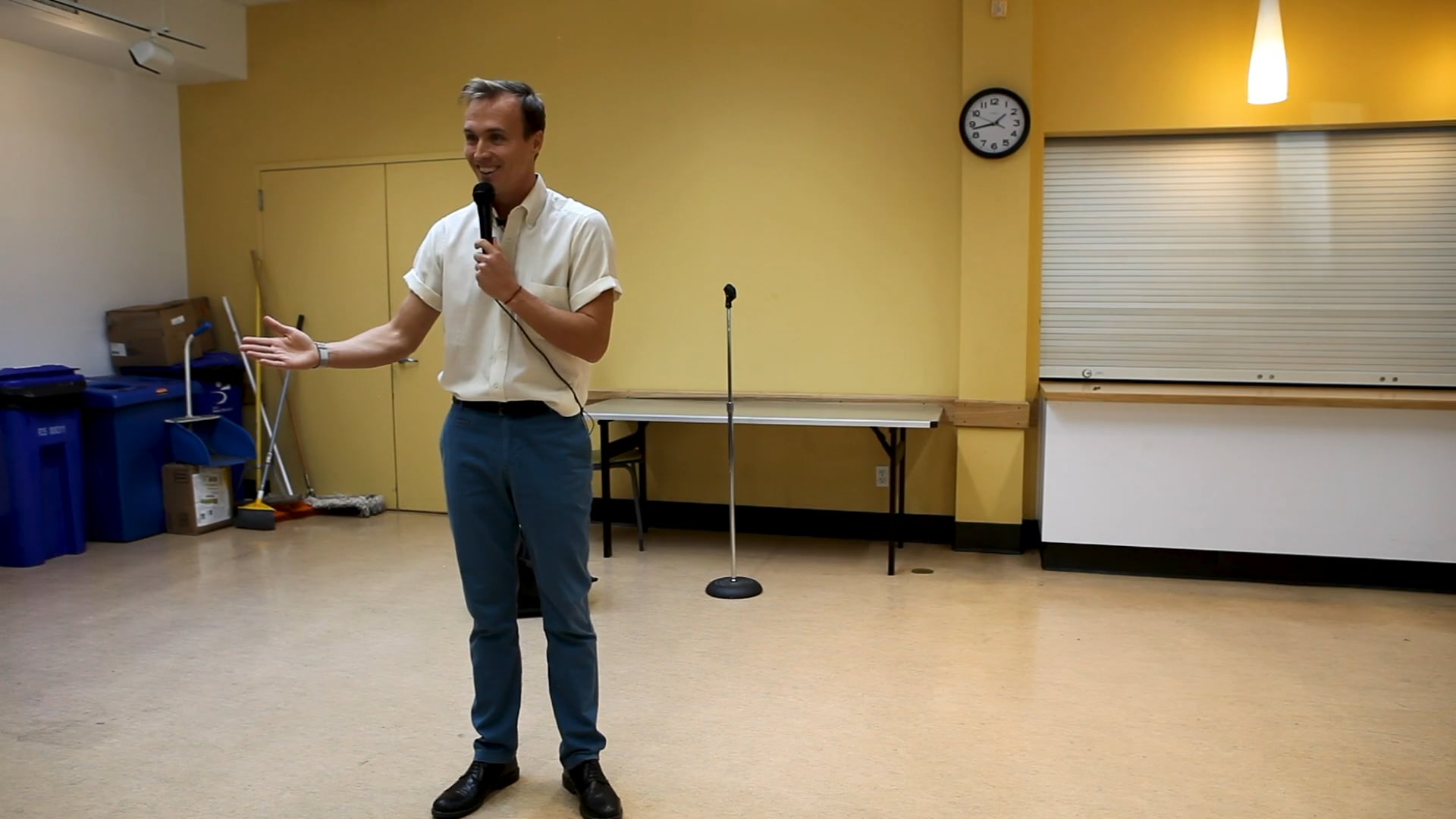 Nik Shriner: Live at the Santa Monica Senior Center on Vimeo