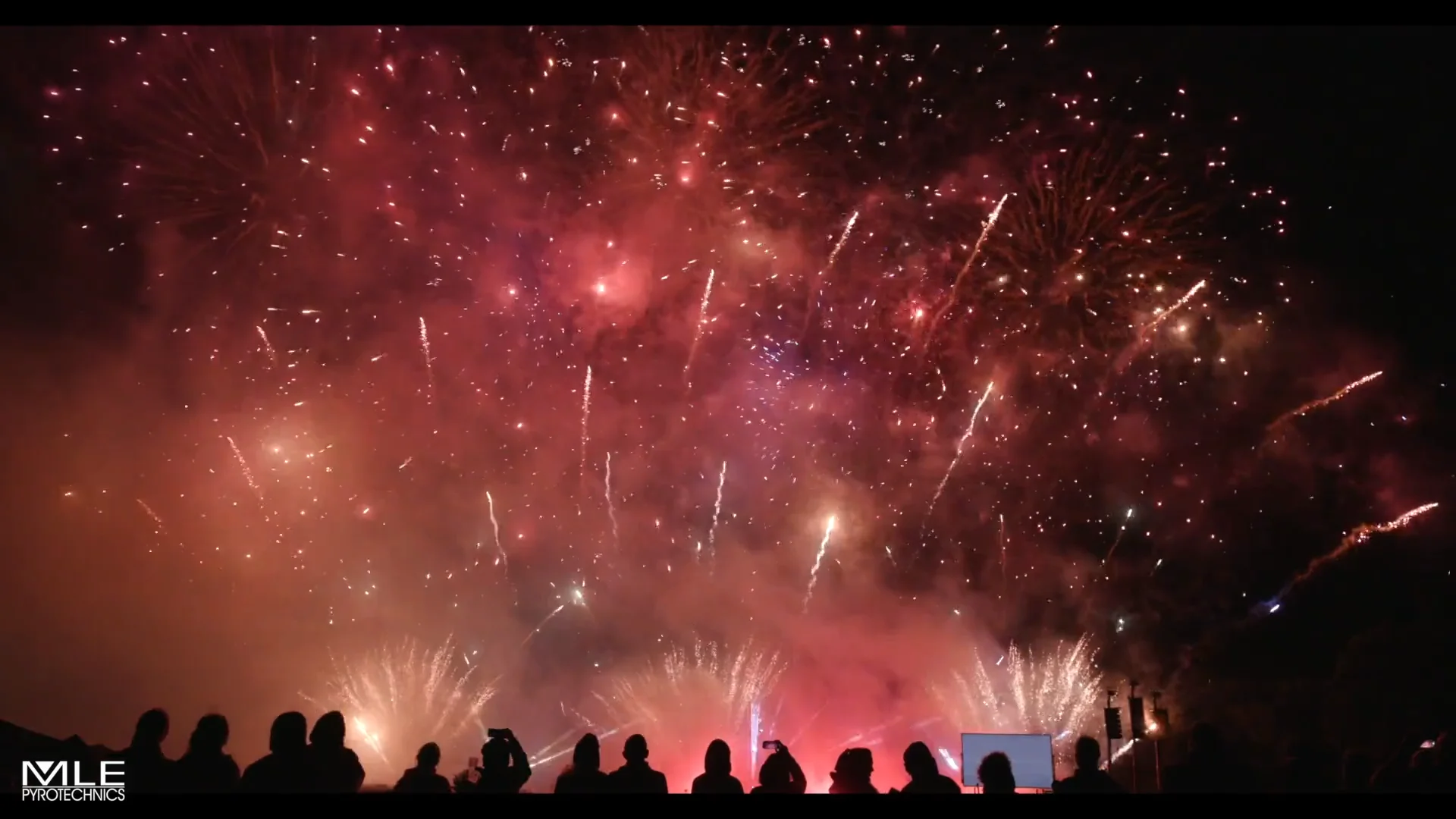 MLE Pyrotechnics - Stanford 2018 Display on Vimeo