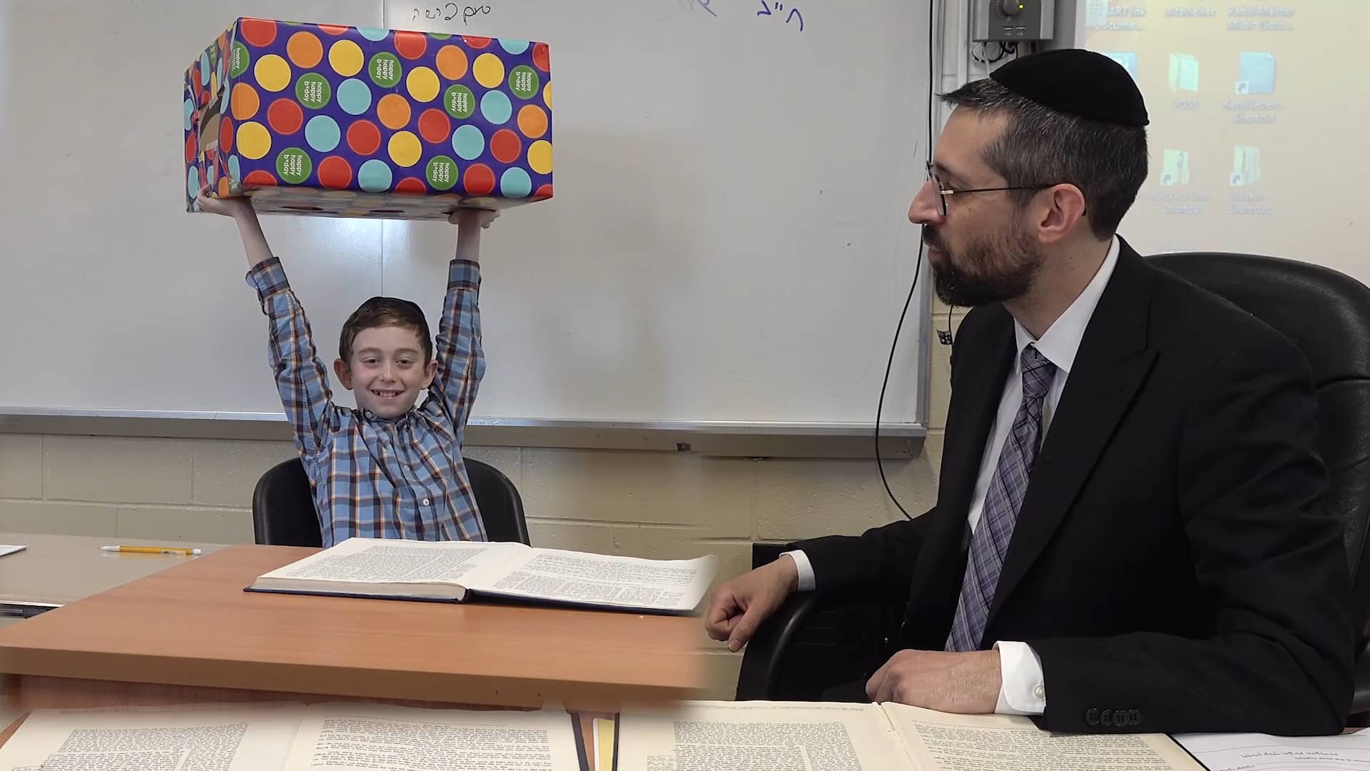 The Gemorah Song! Rabbi Meltzer's 6th grade shiur, Mechina Toras ...