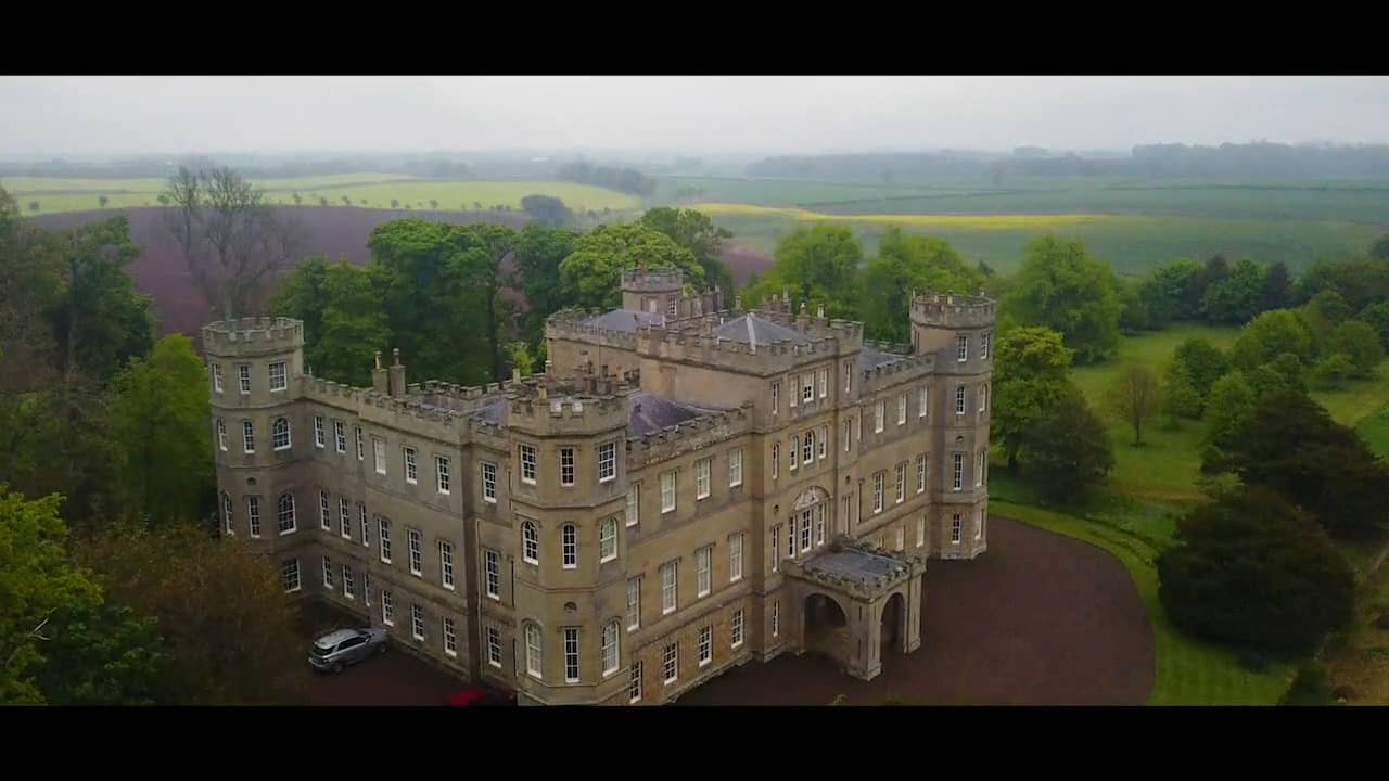 Kelly + Gavin Wedderburn Castle on Vimeo