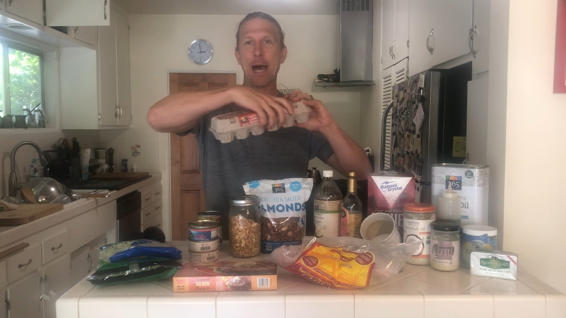 10 Foods To Have In Your Kitchen on Vimeo