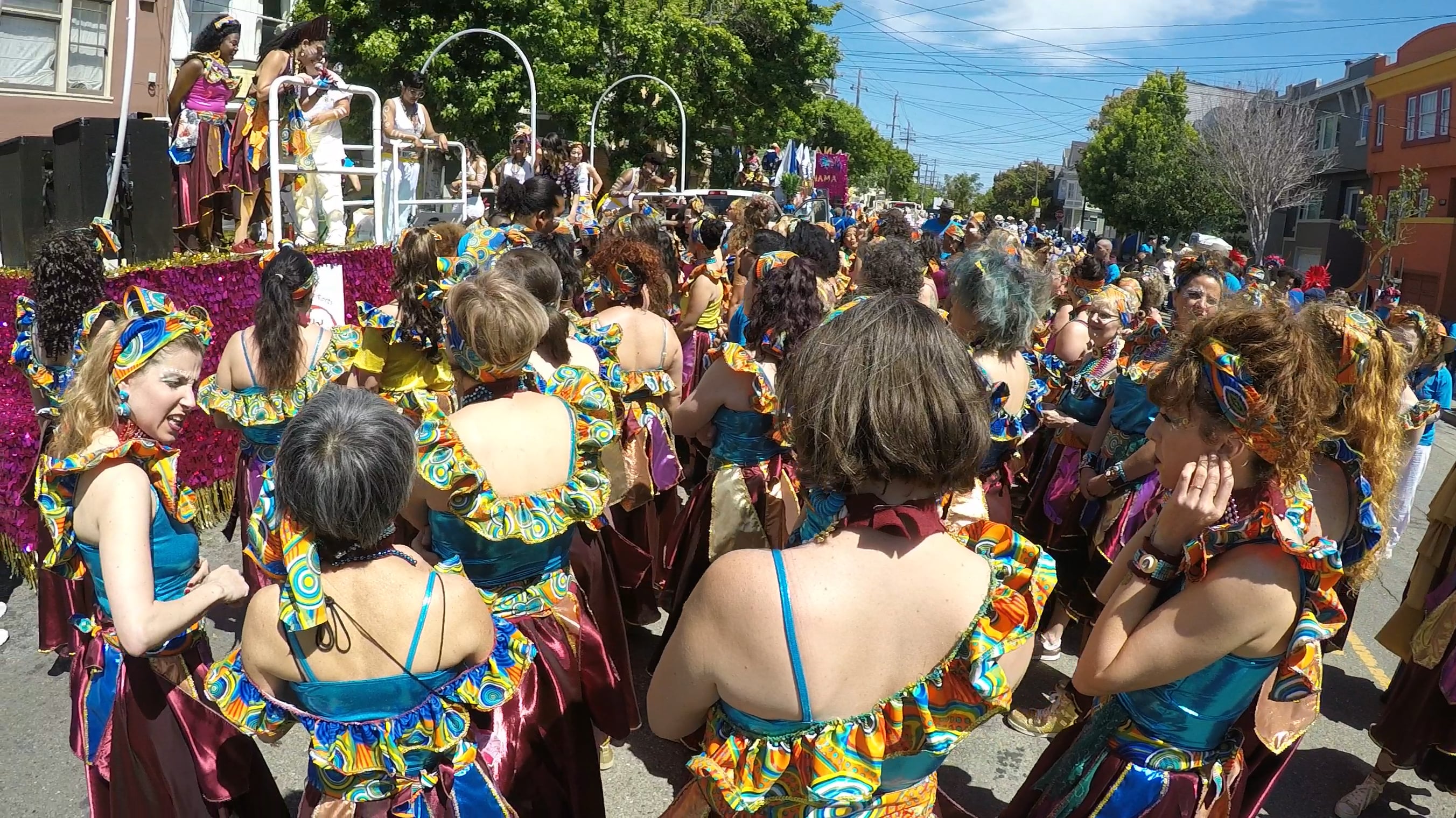 [1801] LDG at Carnaval, San Francisco, May 27, 2018 on Vimeo